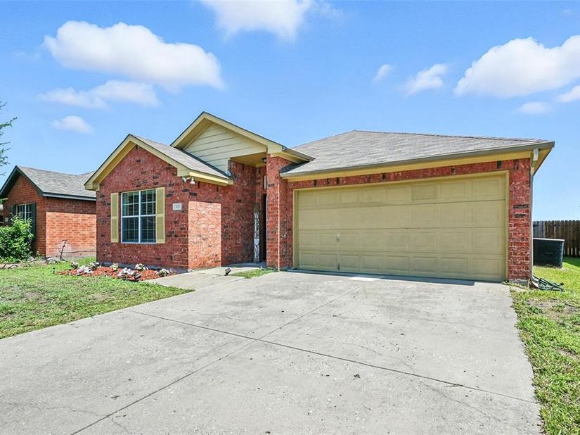 421 Joyce Way , McKinney, Texas 75069 - For Sale
