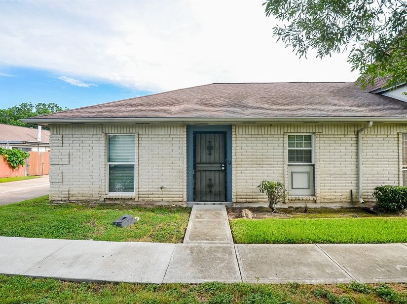 7323 Cook Road, Houston, TX 77072 - For Sale