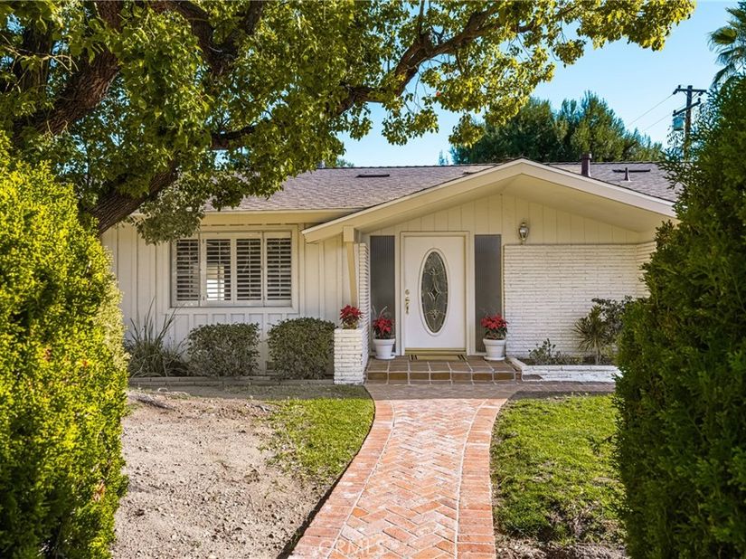 13382 Mount Hood Drive, North Tustin, CA 92705 - For Sale