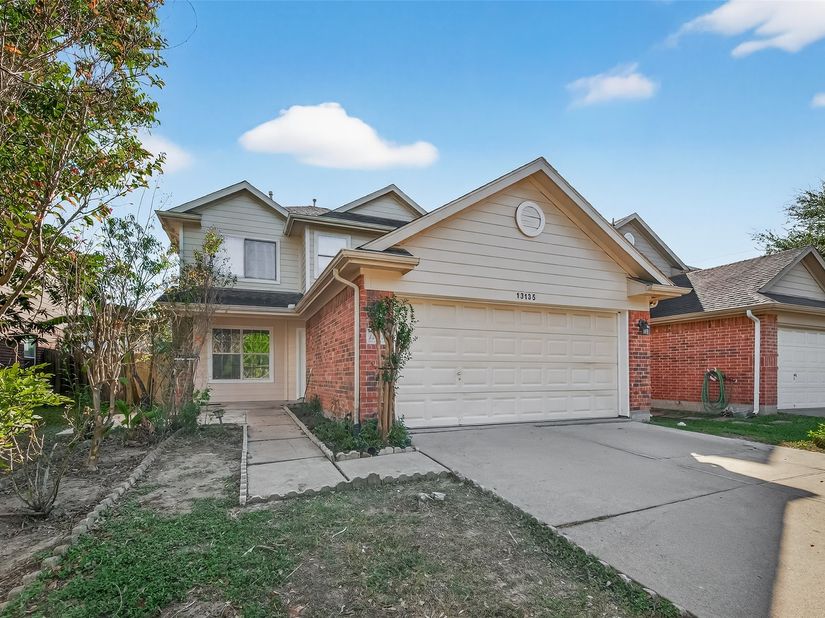 13135 Grassy Briar Lane, Houston, TX 77085 - For Sale